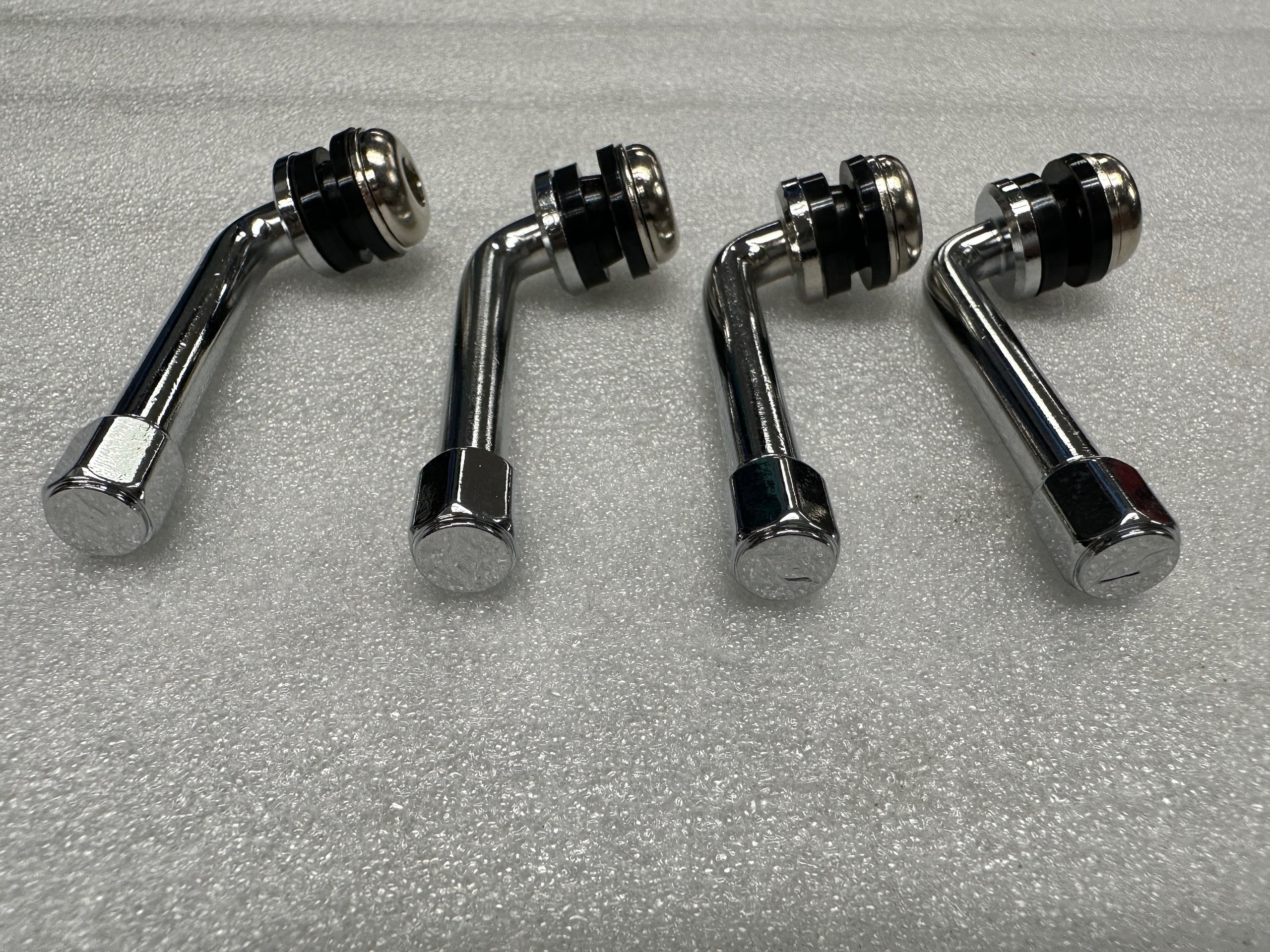 Work Wheels V27C angle valve stem with Chrome "W" valve cap set of 4 ...